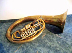 Helikon - Musikinstrumente - Musik-Lexikon